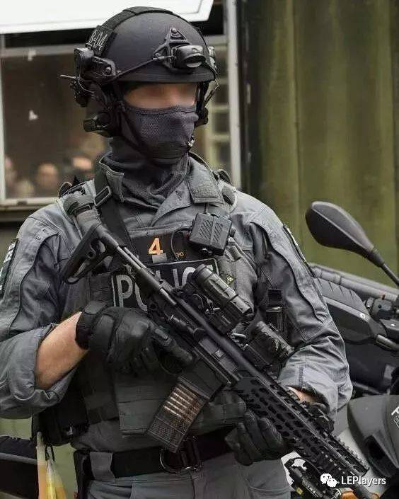 使命召唤16中应对协同恐袭的CTSFO_手机搜狐网