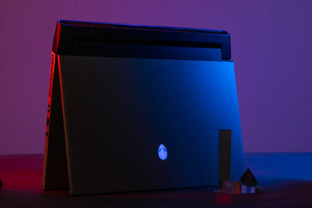 戴尔外星人m15r3,外星人15r3详细配置,外星人m15r3r4的区别_大山谷图库